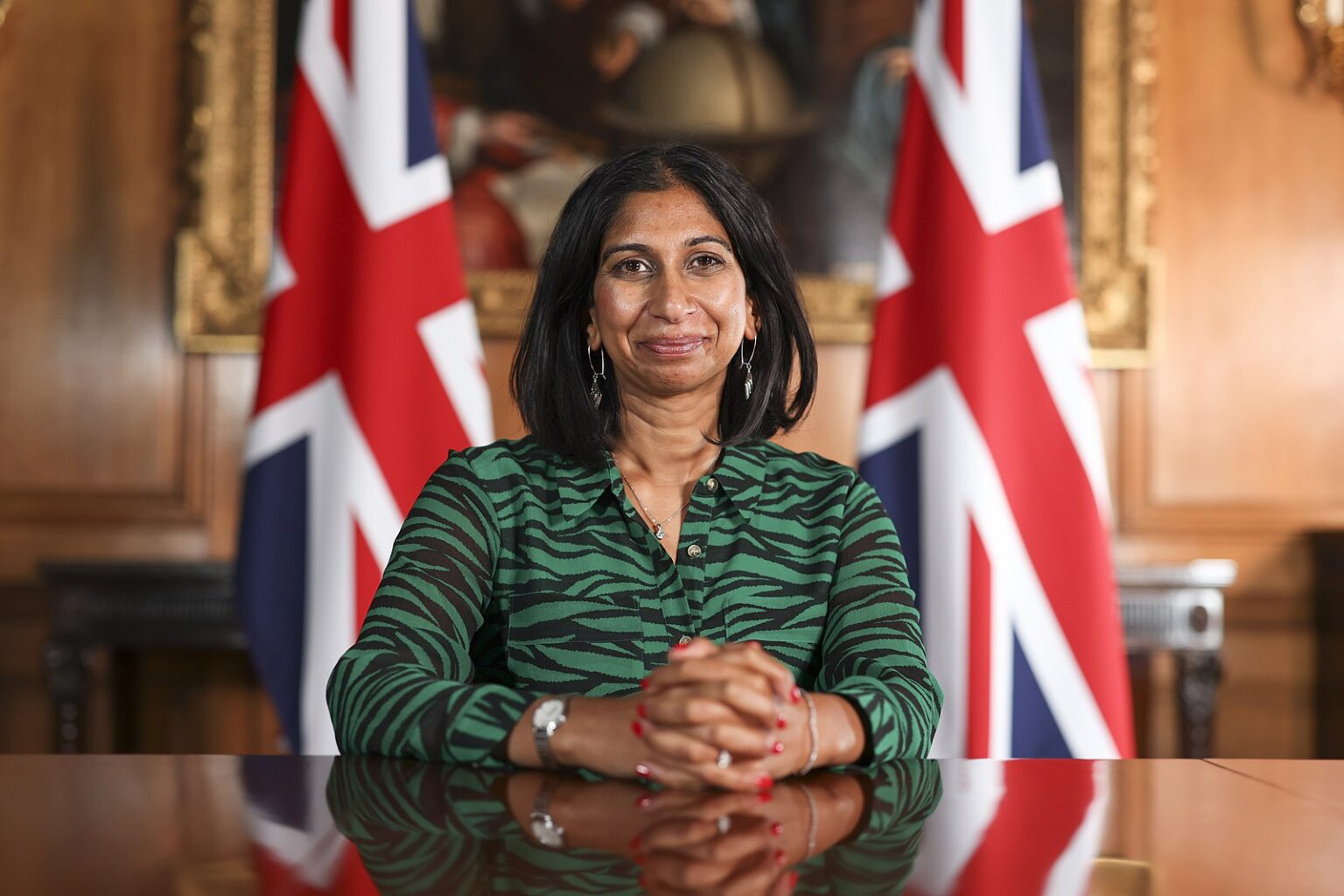 Cartoonish Suella Braverman is a caricature of evil – 5Pillars