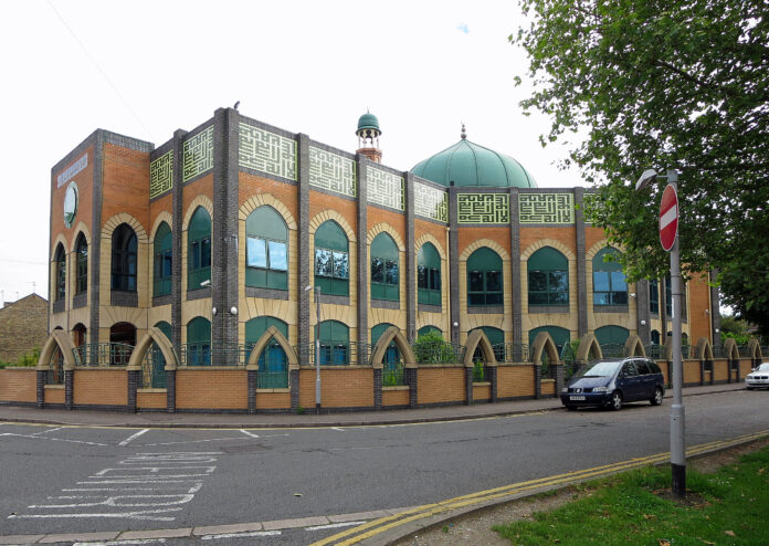 What are Britain's ten biggest mosques? – 5Pillars
